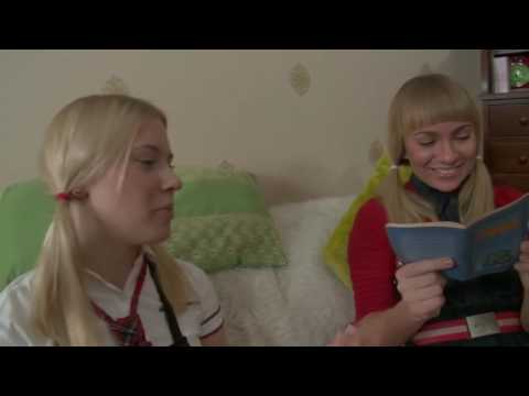 lesbian kiss 2