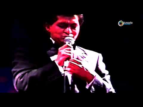 PROFFECIA MURIÓ LA FLOR