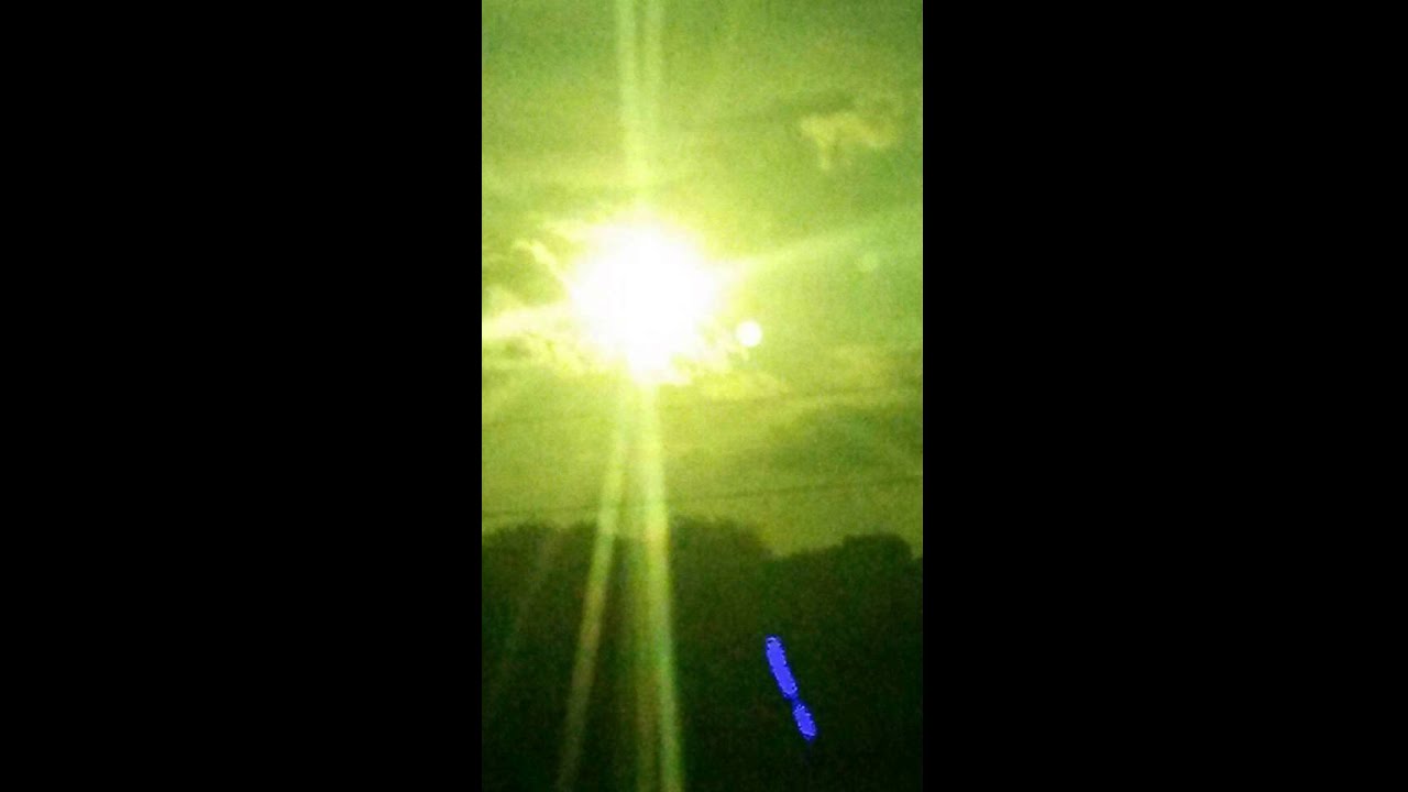 NIBIRU in Texas sky on JUNE 28th 2015 @ 8pm - YouTube