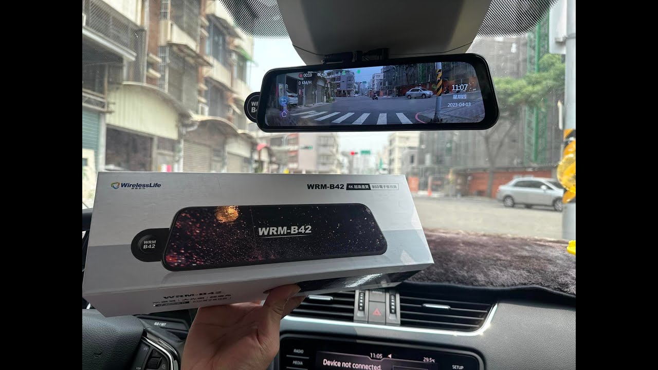 WRM-B42 4K電子後視鏡｜台南汽車影音改裝｜台南汽車音響店推薦 - YouTube