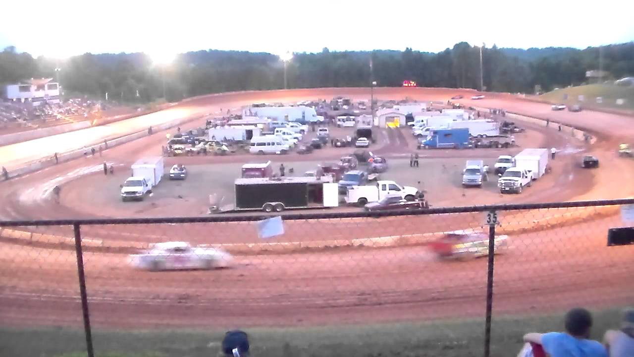 Friendship Speedway(SUPER STOCK 4's) 6-7-14 - YouTube