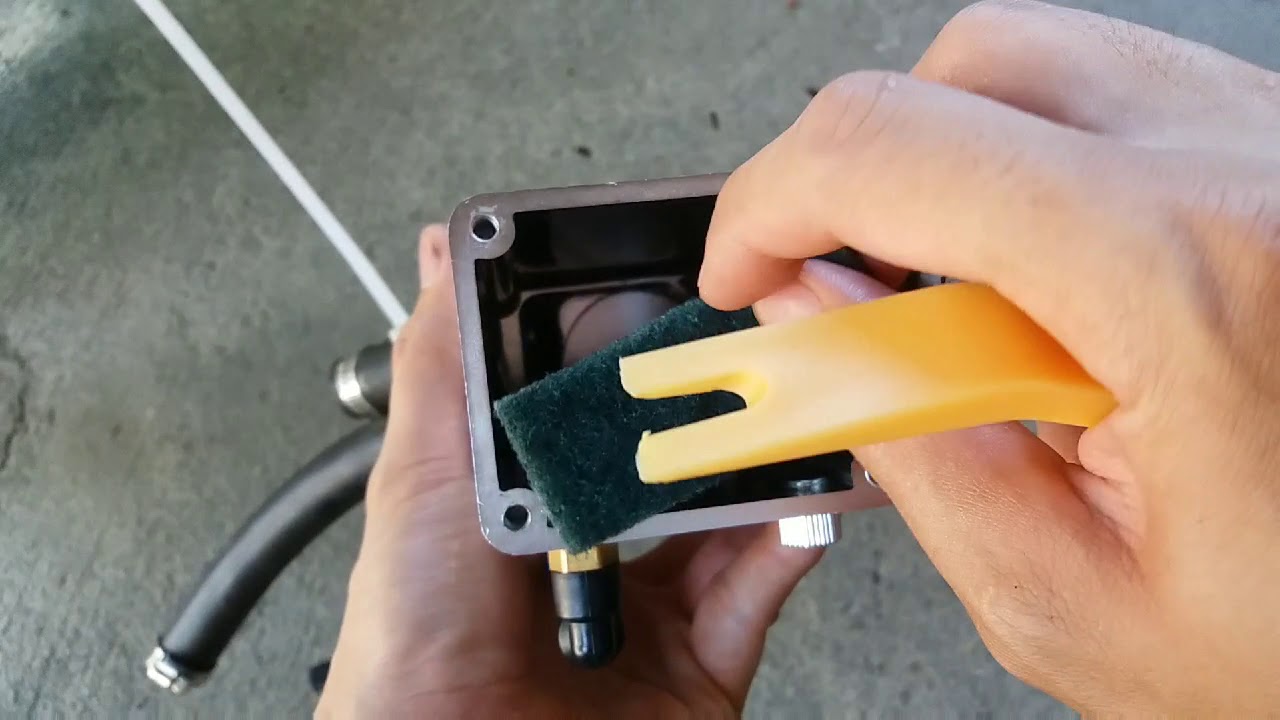 Innova Oil Catch Can - YouTube