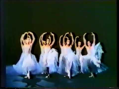 SERENADE NYCB 1973 (Tchaikovsky/Balanchine) - YouTube