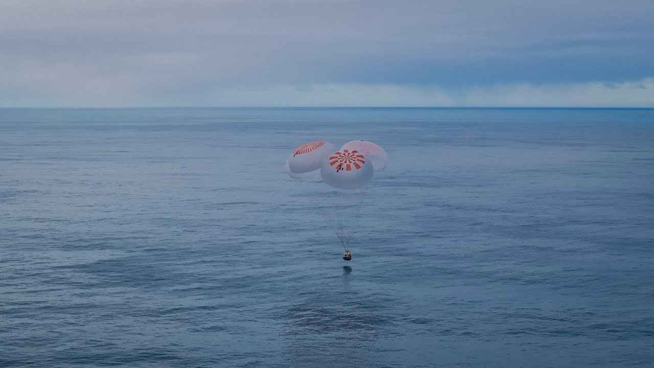 Прямая трансляция приводнения пилотируемого корабля Spacex Crew Dragon ...