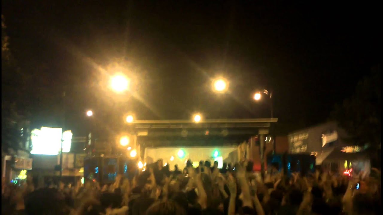 Chicago West Fest - Flosstradamus 2 - 7/7/2012 - YouTube