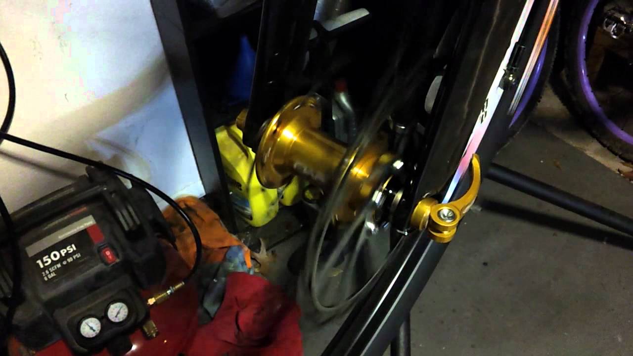 Hope Pro II Hub, Stan's Crest 29er - Sound Clip - YouTube