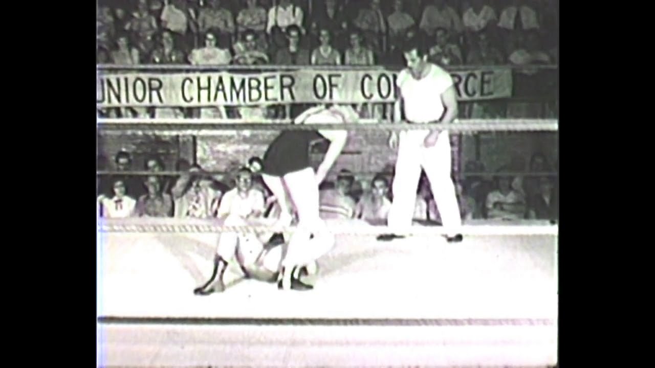 June Byers vs Cora Combs 1950's Wrestling From Hollywood ladies women ...