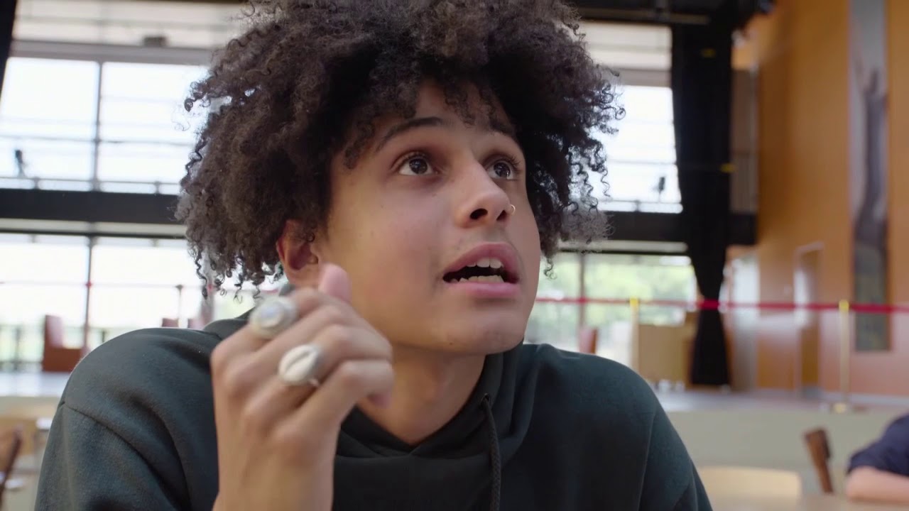 Flexe Gasten || Natte broek - YouTube