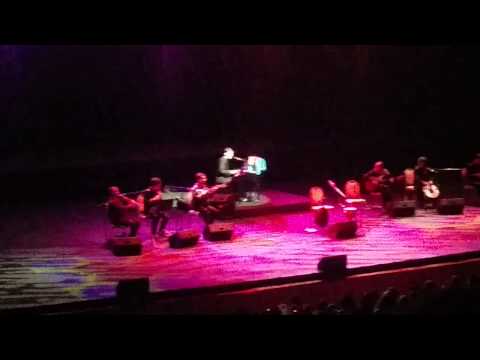 Sami Yusuf Baku Consert 2015/kuchelere su sepmiwem