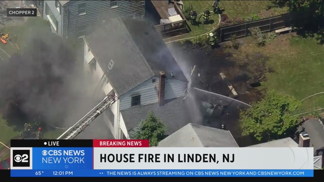 Firefighters battling house fire in Linden, NJ - YouTube