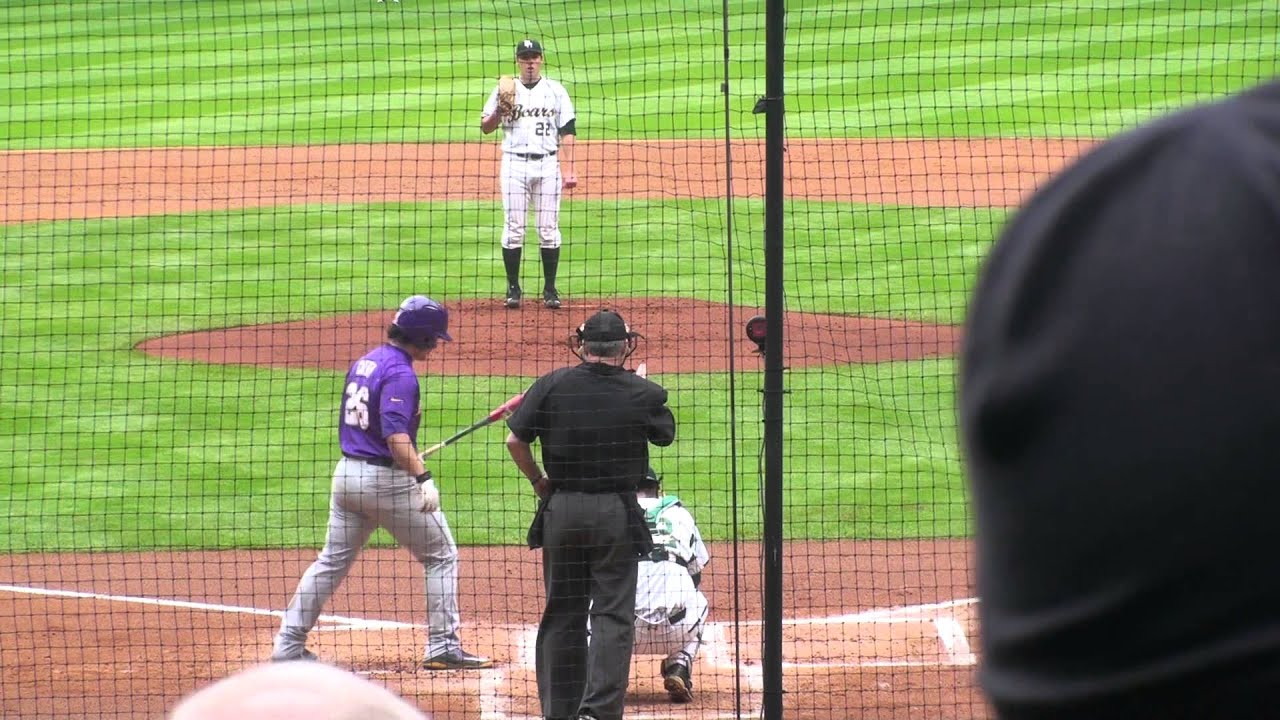 Chris Chinea (LSU) vs Daniel Castano (BAY) - YouTube