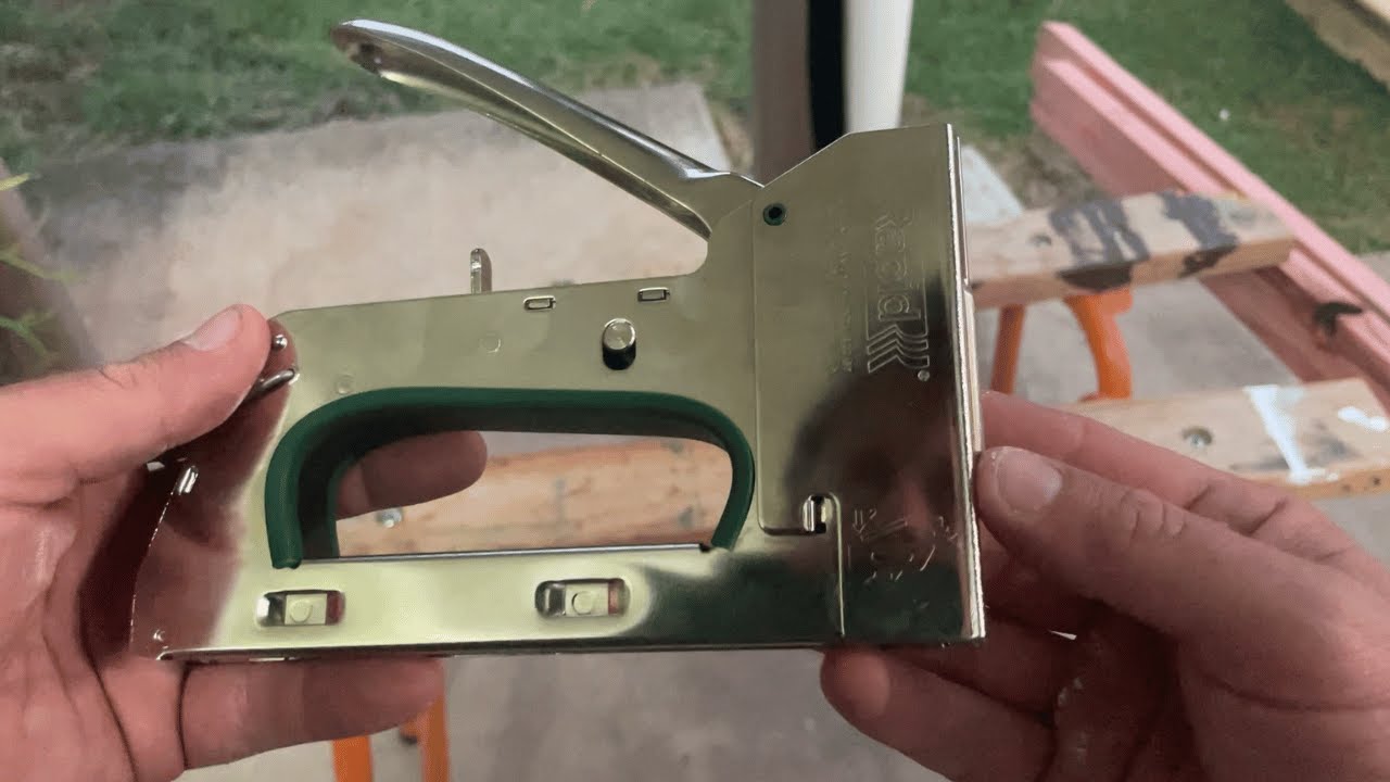 Reloading staples into a Rapid no. 34 staple gun - YouTube