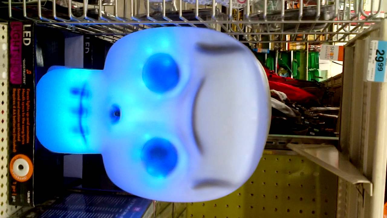 Gemmy Mr.Skully lighted singing skull ghostbusters theme - YouTube
