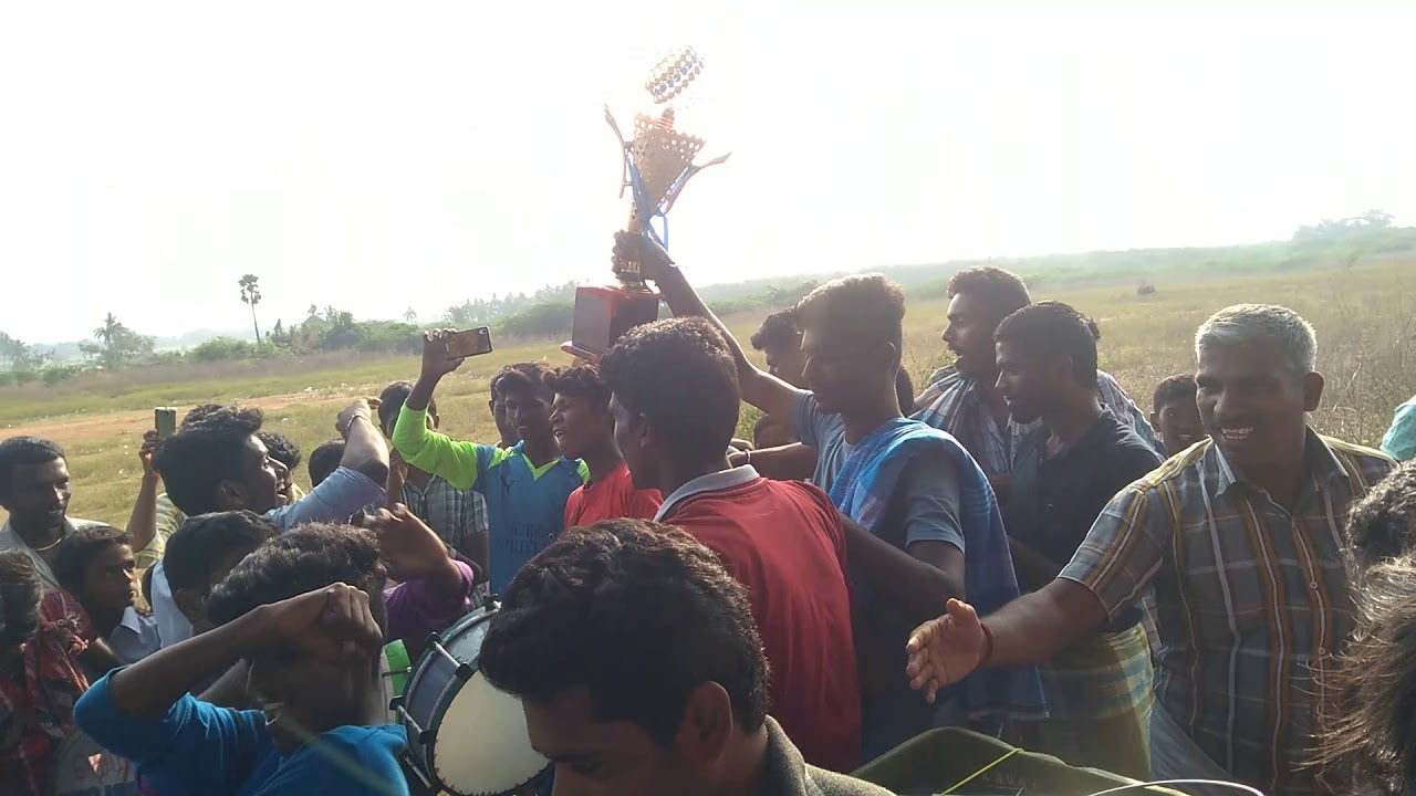 Mano dance with trophies3 - YouTube