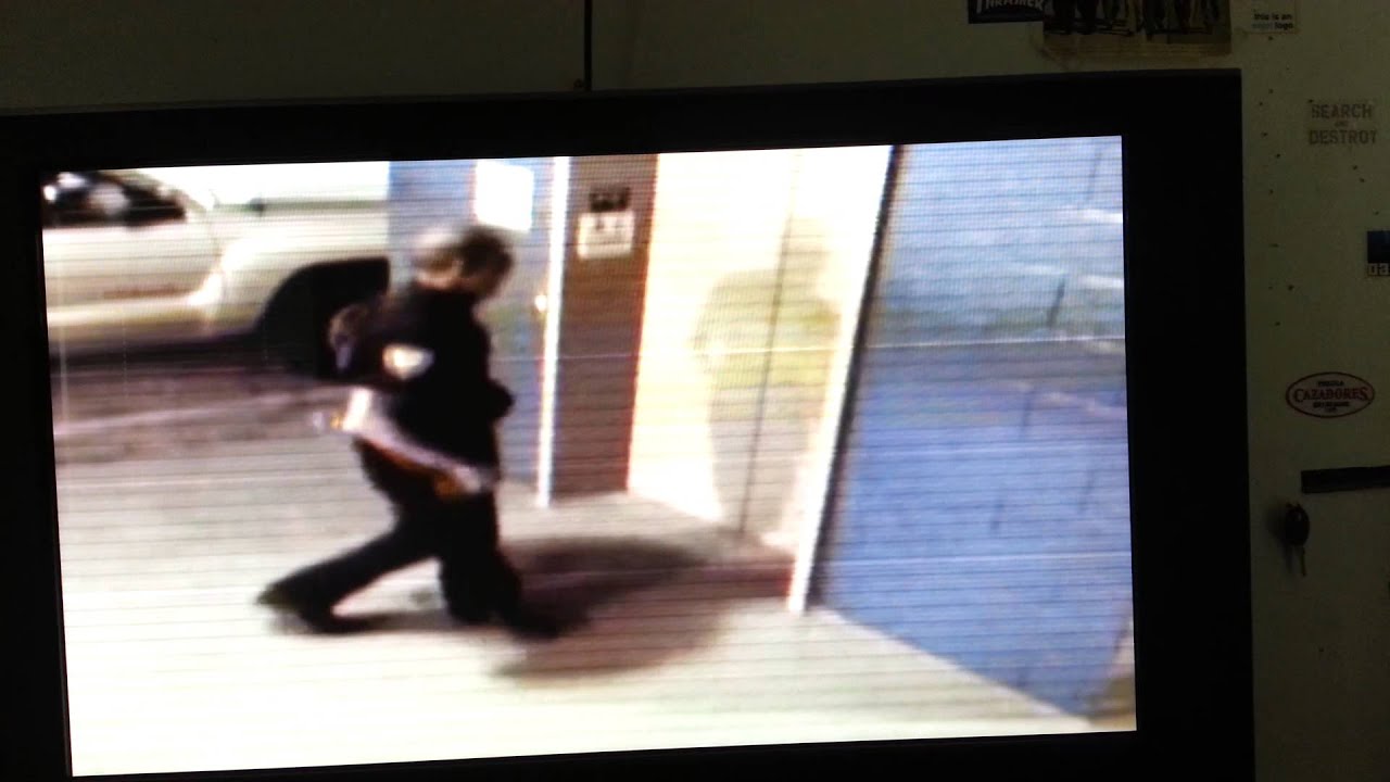 Security guard dancing in parking garage - YouTube