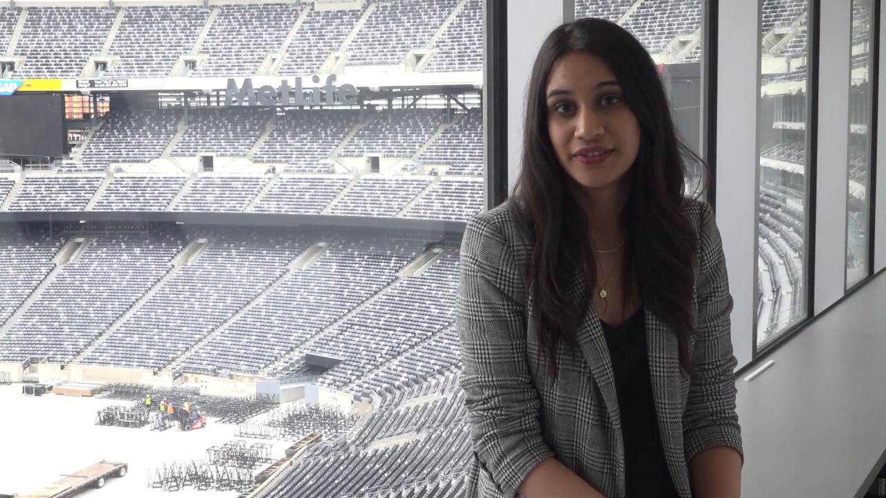 Sadaf Usmani - 2019 IAVM 30|UNDER|30 - YouTube