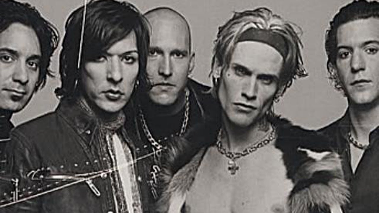 Buckcherry | Check Your Head (Live 1999) [Rare] - YouTube