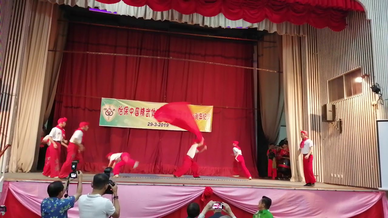 Flag dance 2019 大旗舞 - YouTube