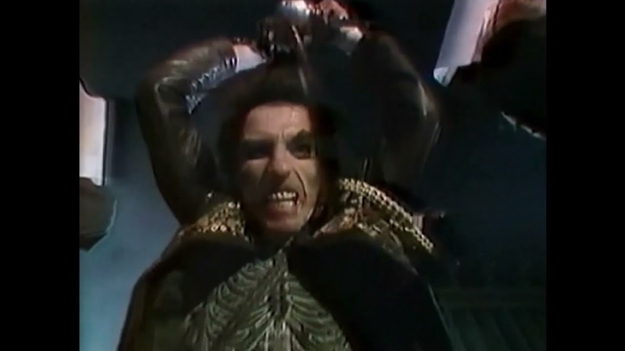 Alice Cooper - Go To Hell - Special Forces In Paris (1981) - YouTube