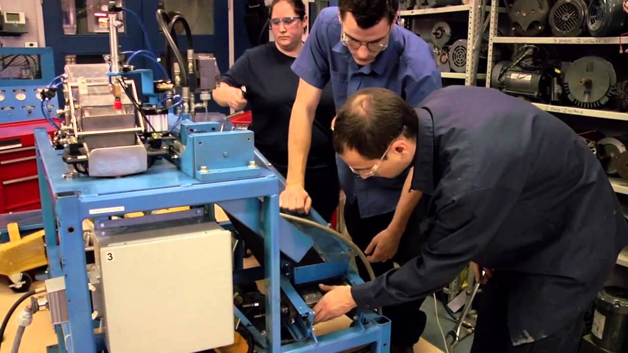 Mécanique Industrielle de Construction et d'Entretien - YouTube