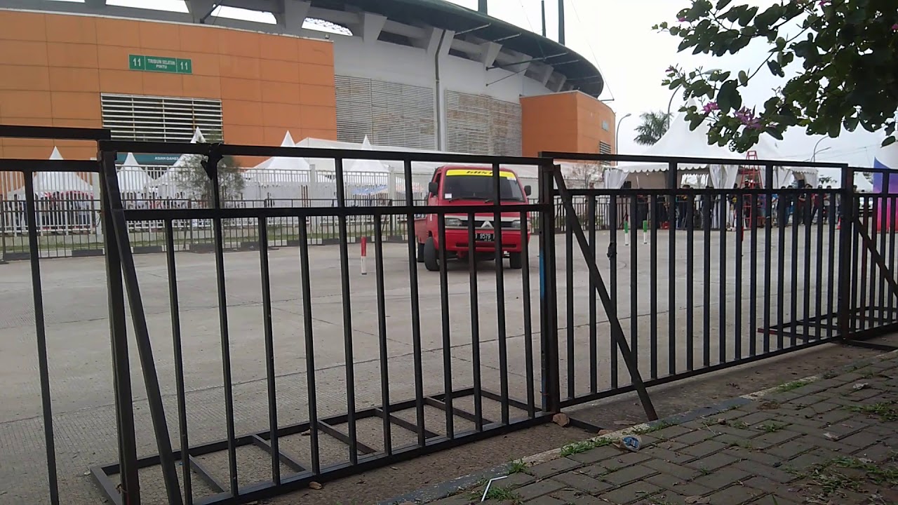 Main ngepot-ngepotan di stadion pakan sari - YouTube