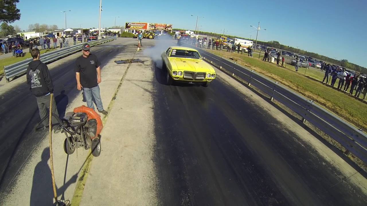 Axle AX01 Firebird at Northeast Dragway - YouTube