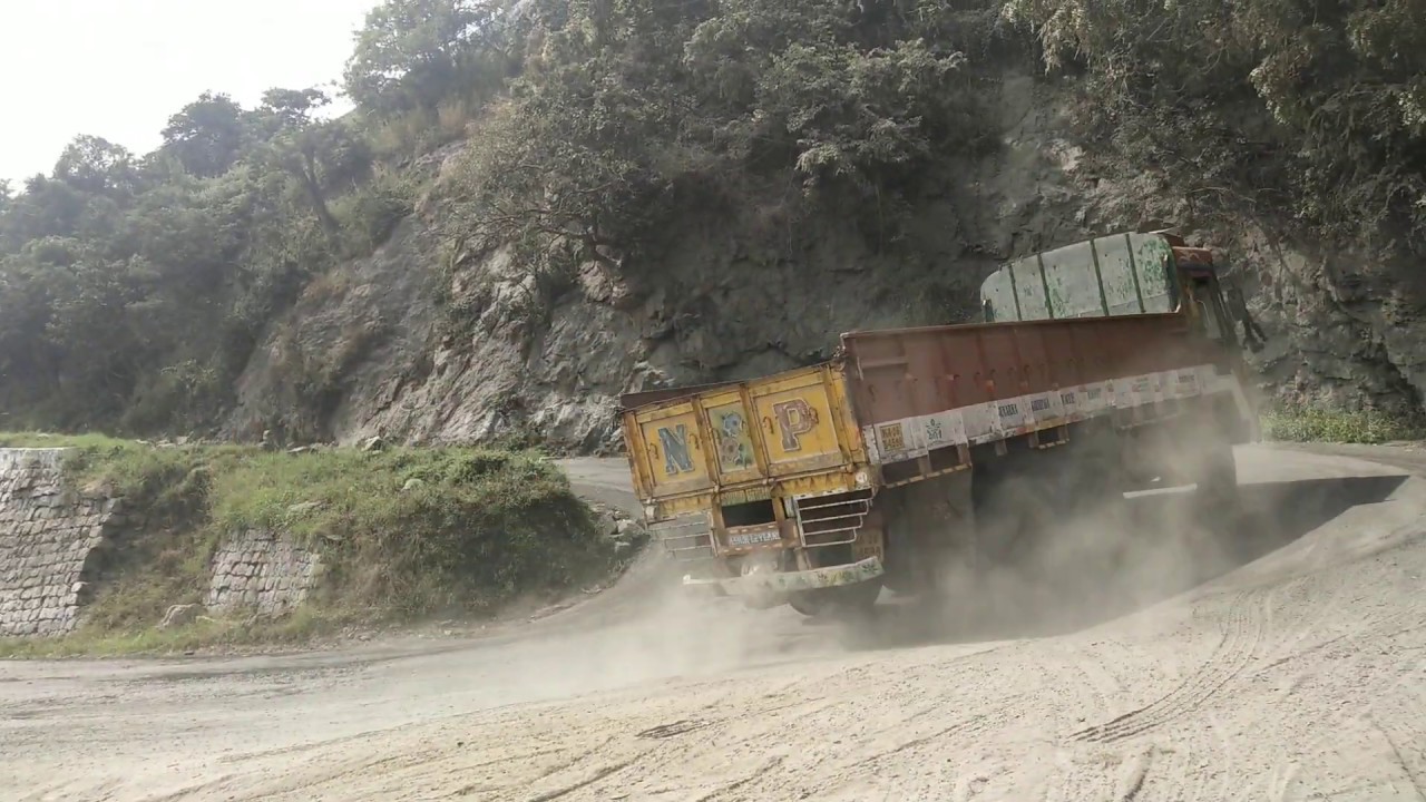 Dhimbam ghat road turning hairpin bend in overspeed - YouTube