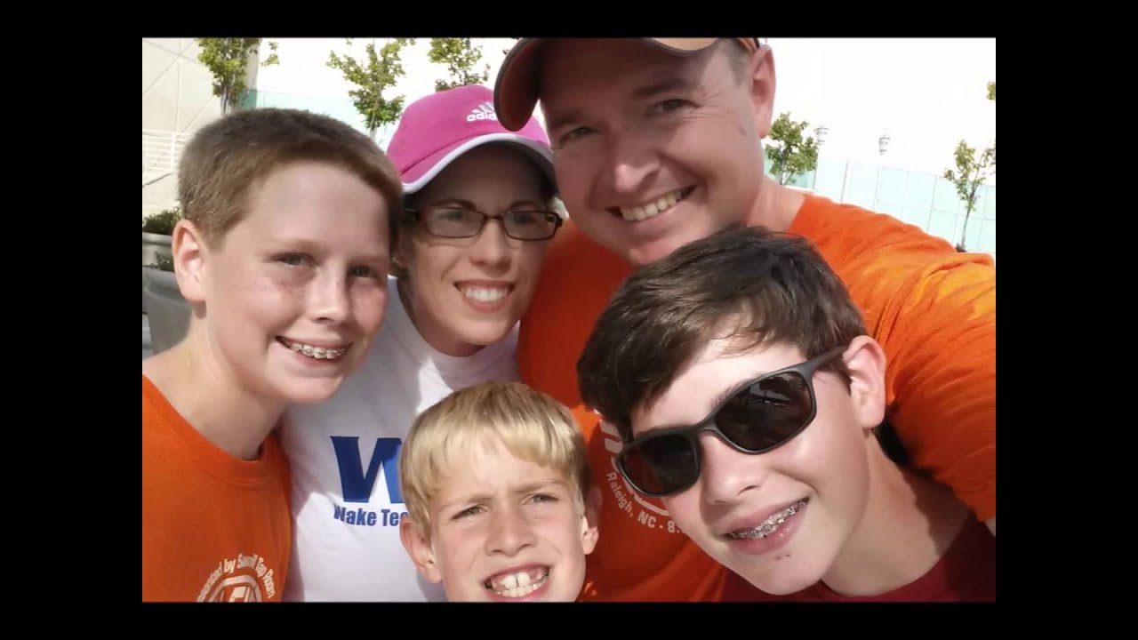 2014 Parrott Family Video Christmas Card - YouTube