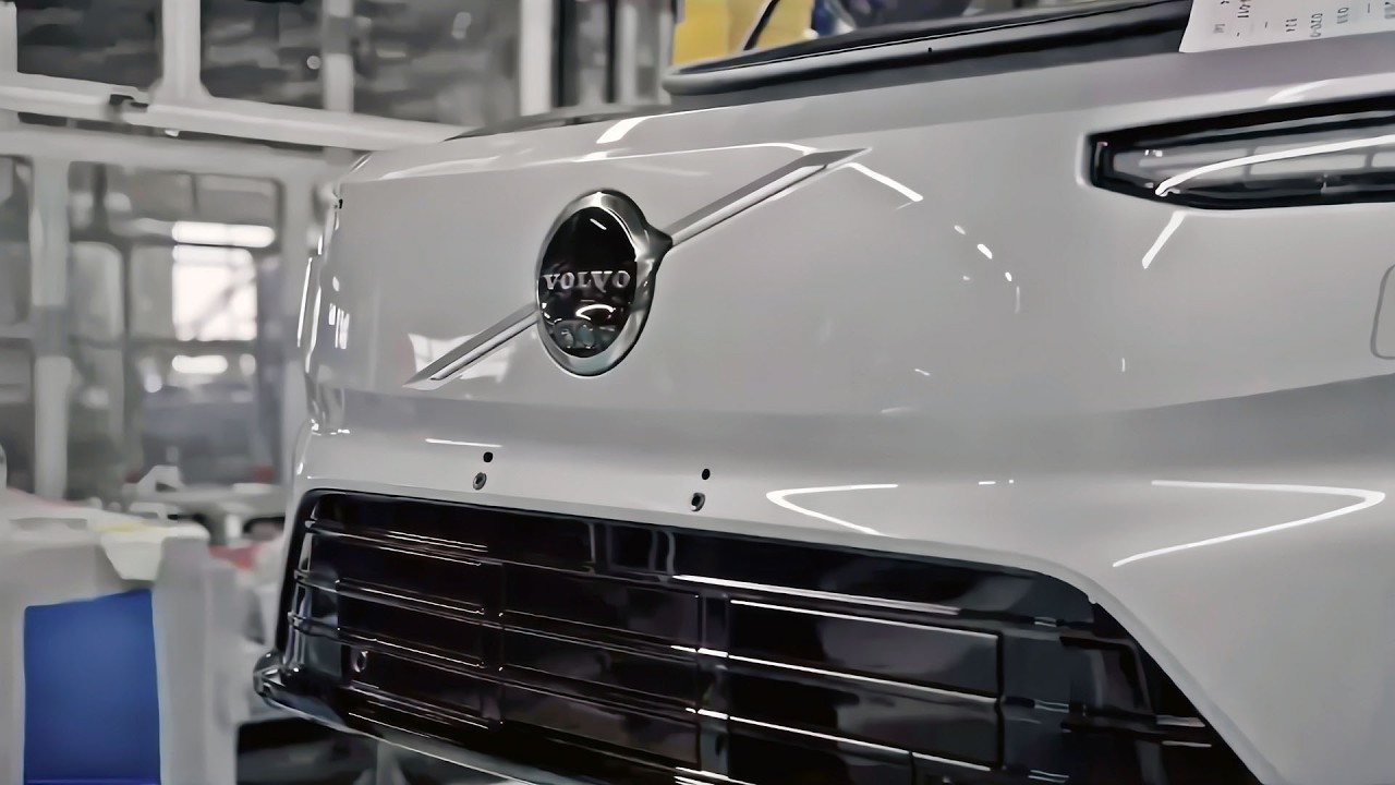 Volvo ES90 production - YouTube