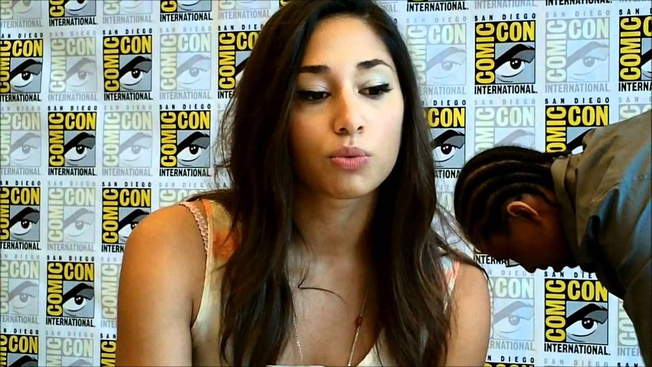 Syfy's Being Human's Meaghan Rath Discusses Season 2 - YouTube