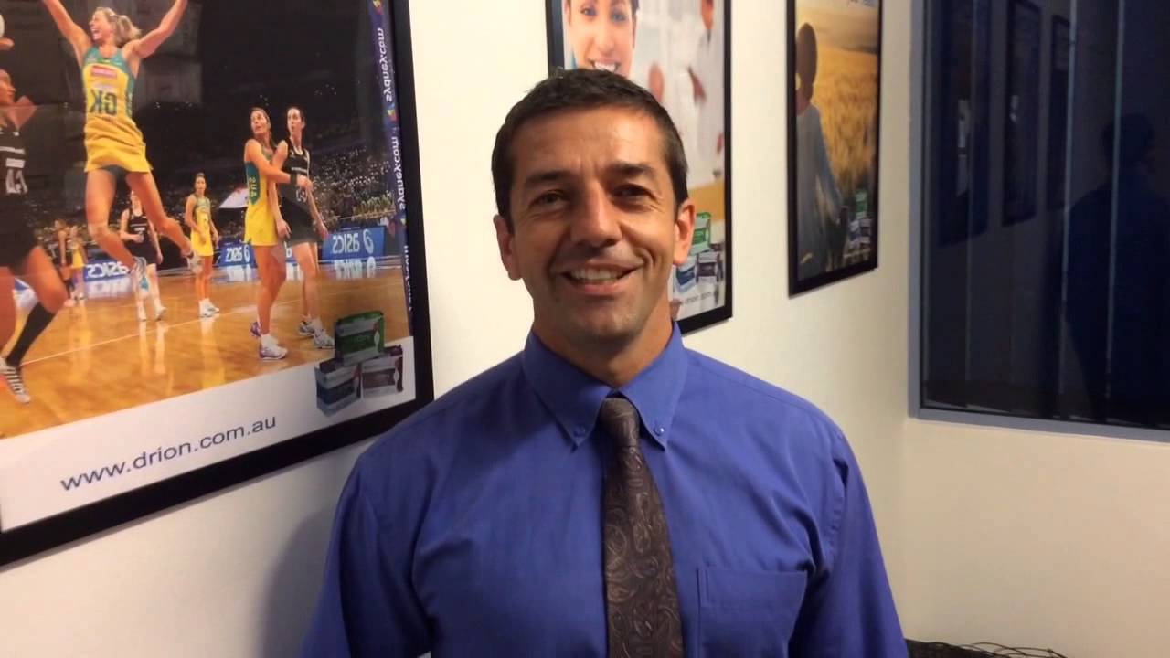 I am Greek challenge - Nick Kambounias - YouTube