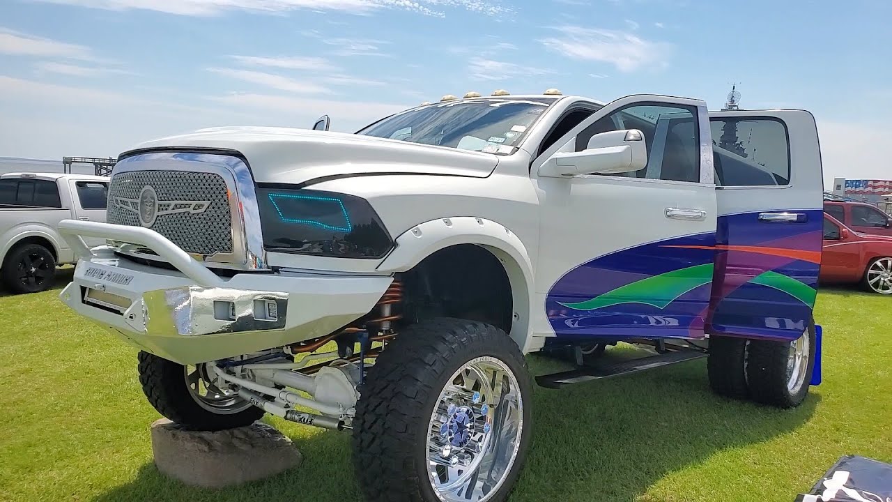 Car Show Mobile Alabama Labour Day 2020 - YouTube