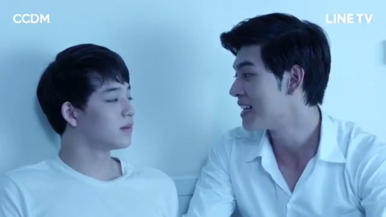 Pha - Yo kissing - YouTube