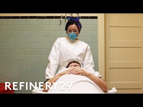 I'm 30 & I Embalm Dead Bodies For A Living | Refinery29