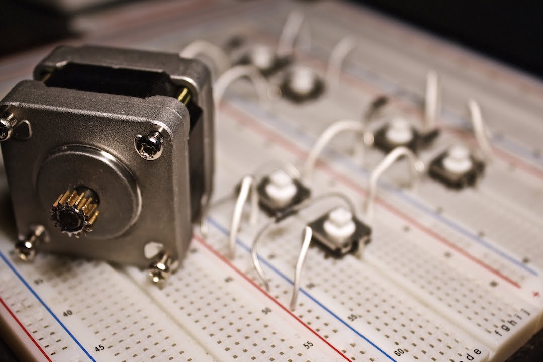 Stepper Motor Basics Stepper Motor Basics