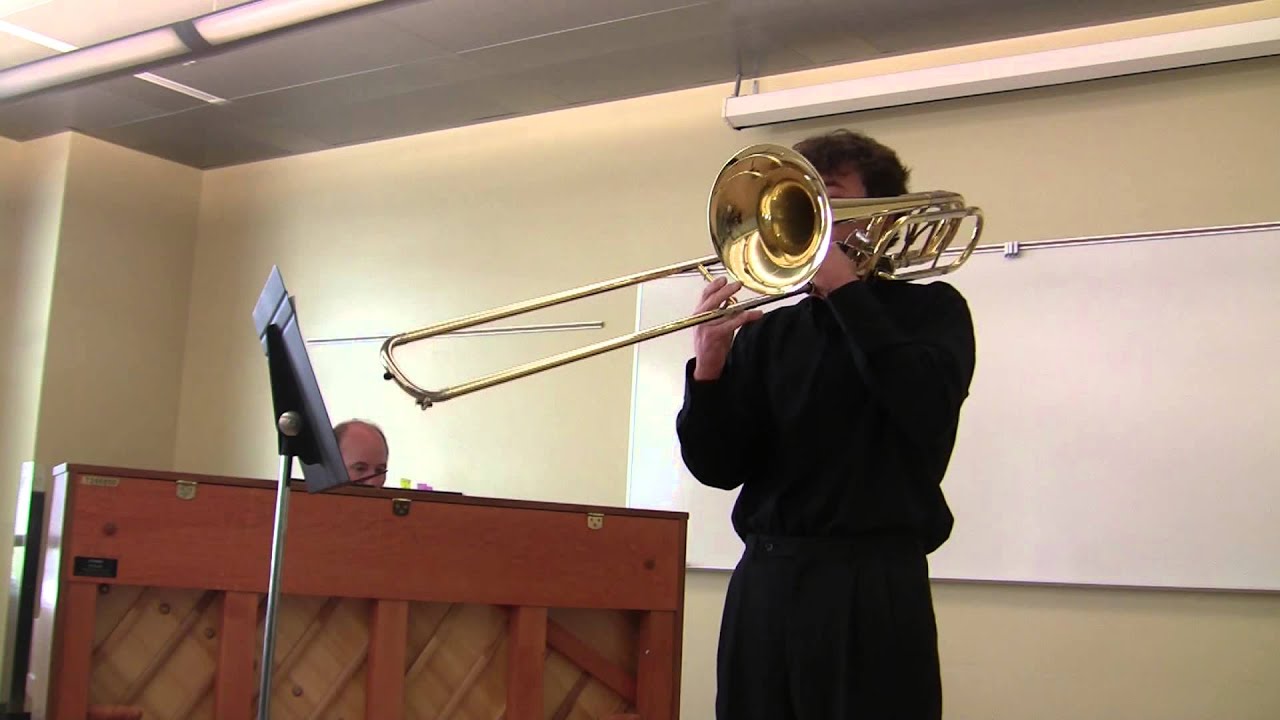 Concertino Basso - YouTube