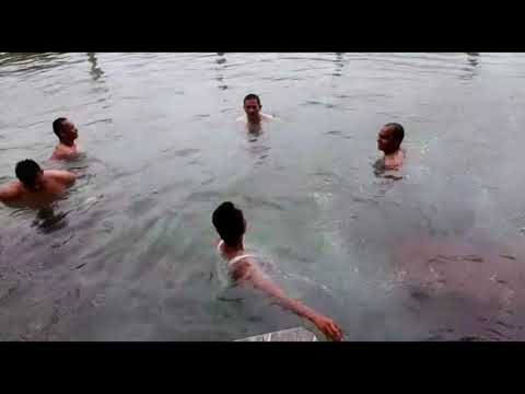 Kolam mandi Air Soda