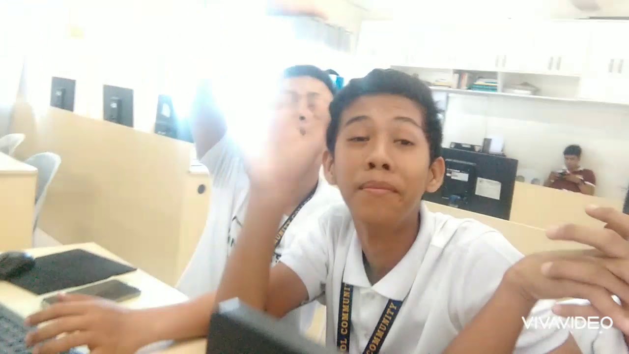 Kalokuhan sa Com.Lab.🤣 - YouTube