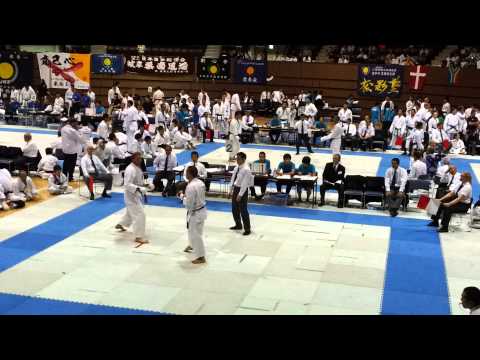 WK JKS karate ronde 2 Sensei Eric Bortels vs Yutaka Koike Sensei (camera 2)