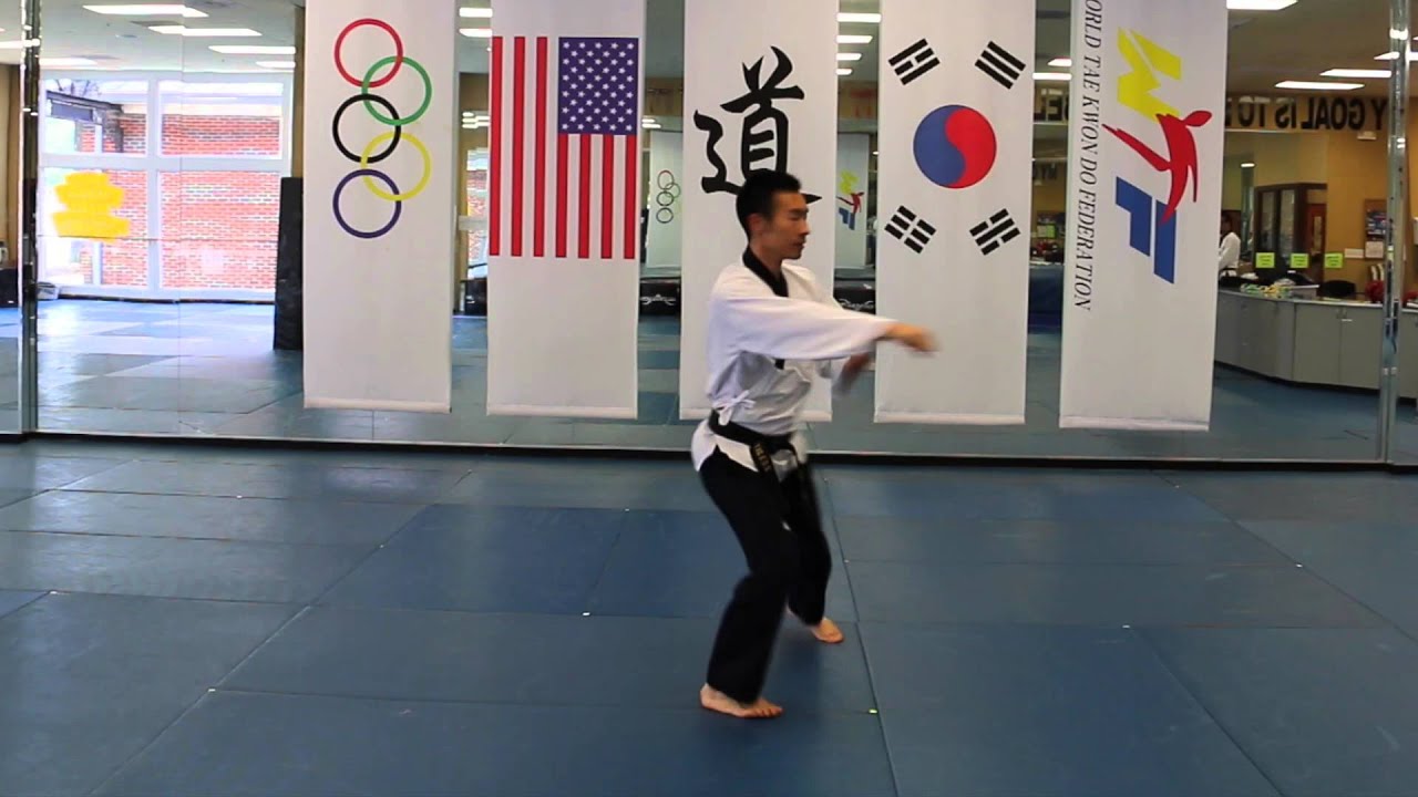 10gup - White Belt - Kibon Hana performed at full speed - YouTube