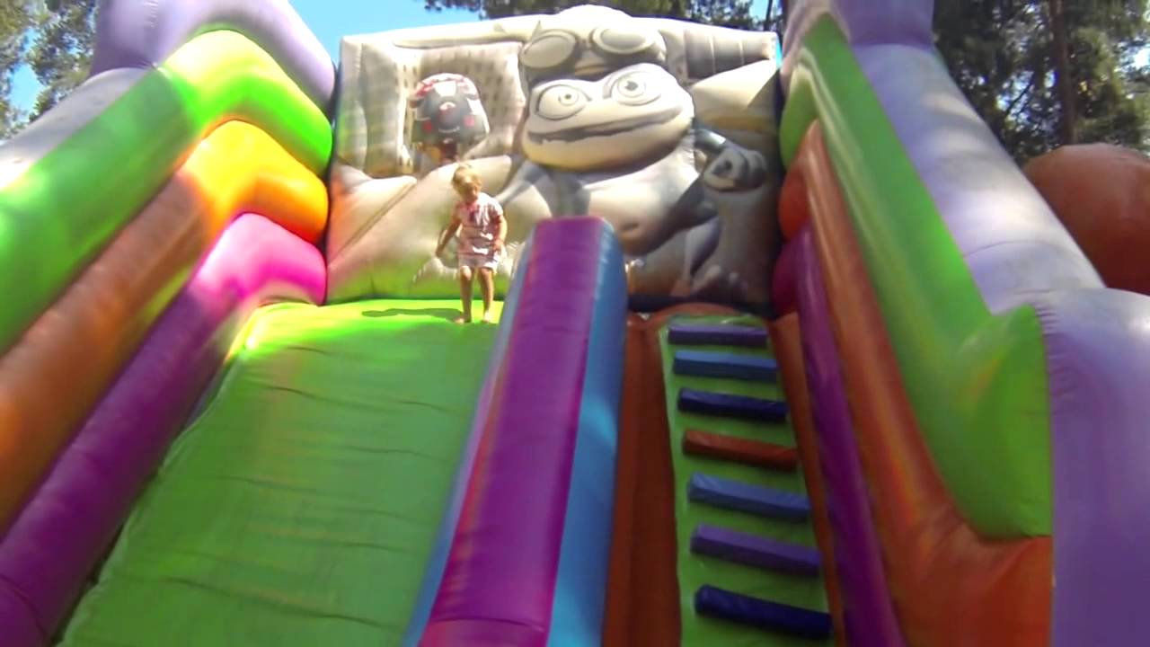 Надувной дом.Большая горка.Ракета батут.Inflatable house.Large slide ...