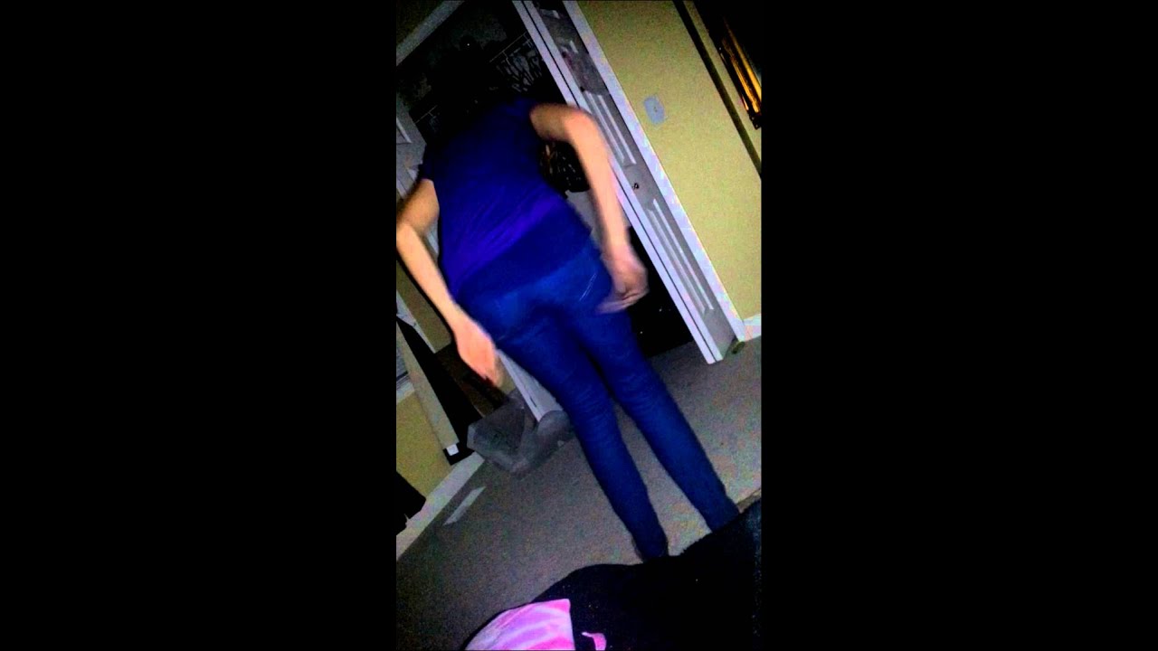 Dumb White Girl Trying To Twerk Youtube