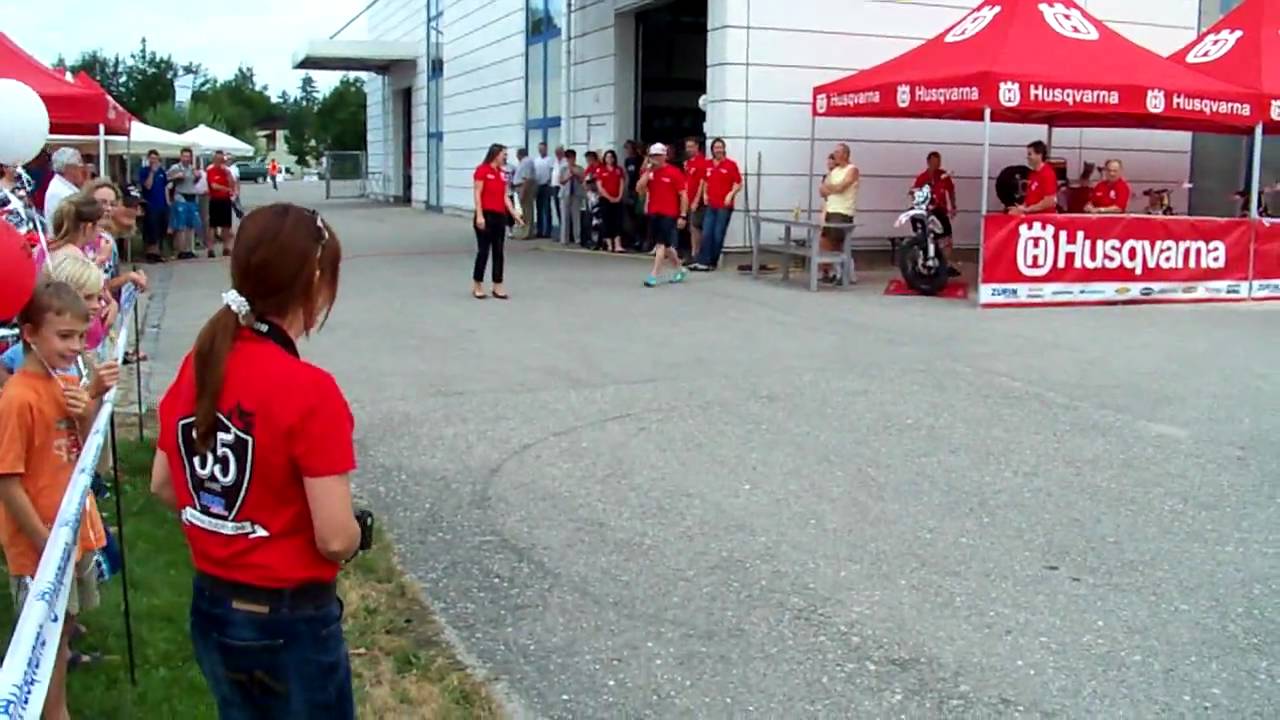 Mike Auffenberg Stuntshow bei Zupin Teil 1 - Trail - YouTube