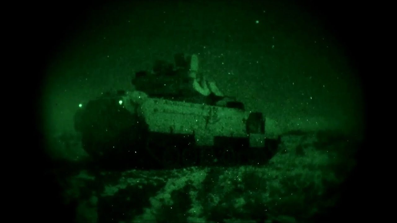 M2A3 Bradley Fighting Vehicles Conduct Night Live-Fire in Poland - YouTube