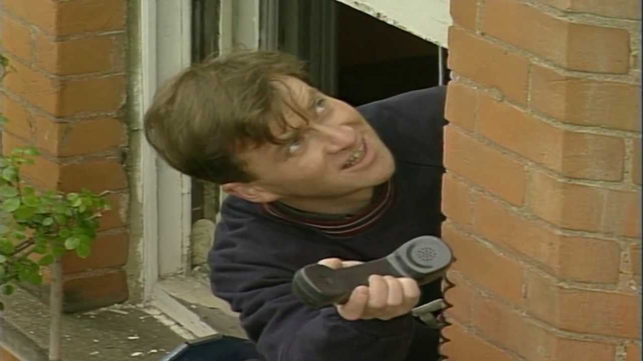 Awkward Phone Conversation - Men Behaving Badly - YouTube