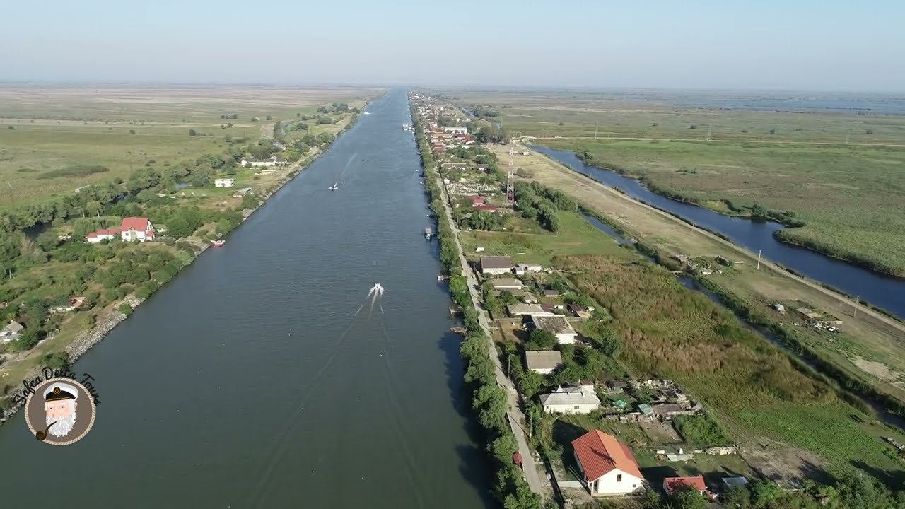 Satul Crisan Delta Dunarii - vedere aeriana 2019. Village Crisan ...