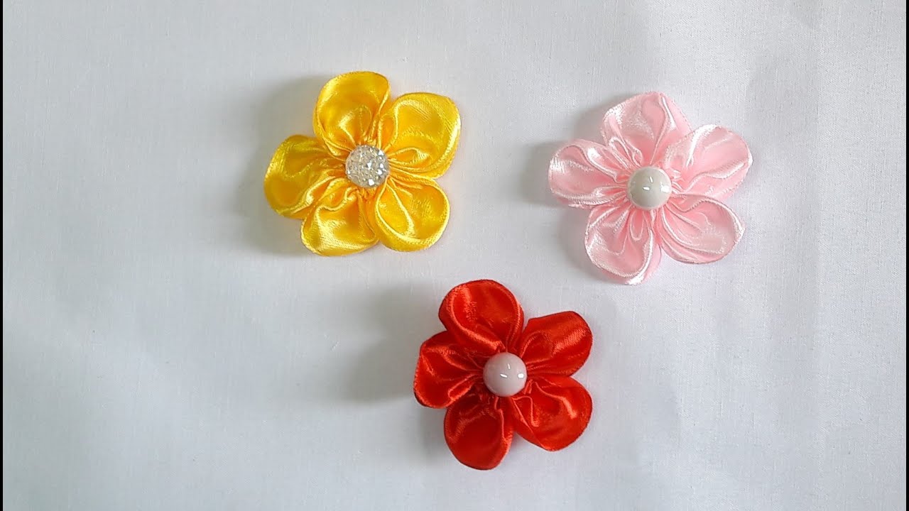 Fleur en ruban de satin (facile) - YouTube