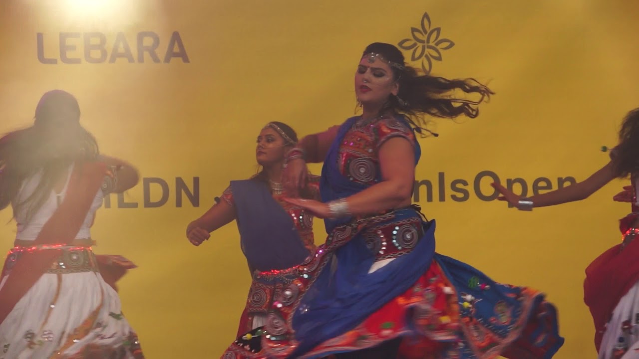 NACH 365 with Soni Brothers - Diwali on the Square 2018 - YouTube