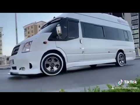 Ford Transit Minibüs