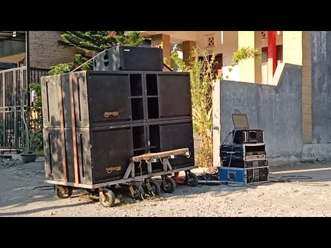 Brewog Audio Cek Sound Di Depan Rumah - YouTube